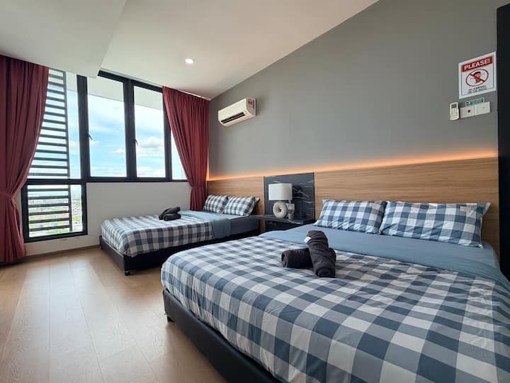 Vivacity Mall Jazz 6 Beds 3 Rooms - Kuching