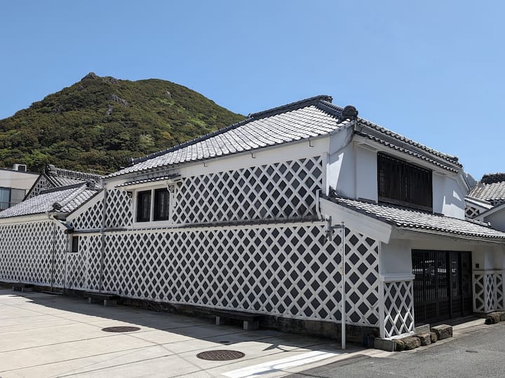 Newly Open : Pirates Or Traders 駅7分 貸切温泉の江戸時代の古民家宿 - Shimoda