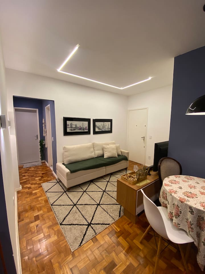 Prático E Aconchegante Em Botafogo. - Copacabana