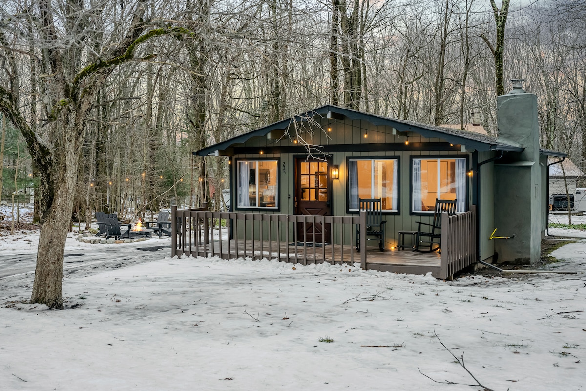 Sutton Sage Cabin - Blockhütten zur Miete in Pocono Summit ...