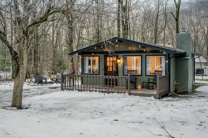 Sutton Sage Cabin - Mount Pocono, PA