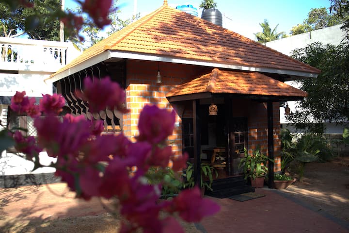 Ecostay Villa | 3br - Garden & Rooftop - 3 Beaches - Varkala