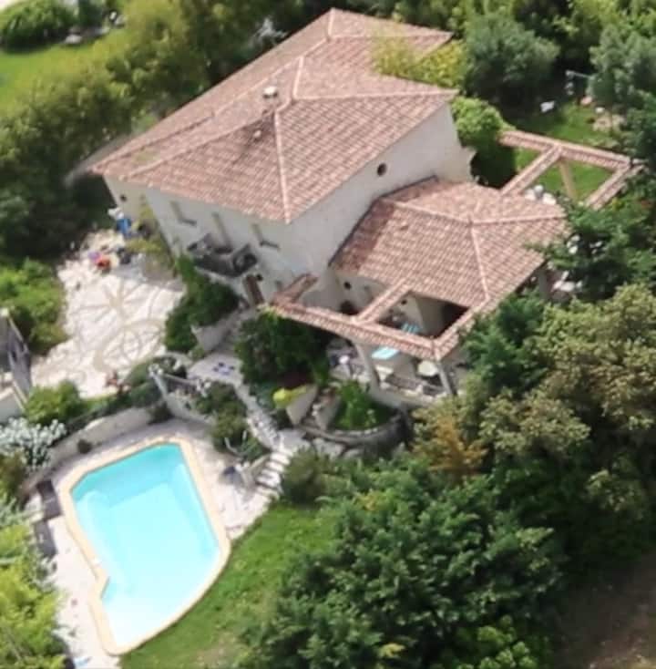 Villa Montpellier Piscine Entre Ville Et Campagne. - Montpellier