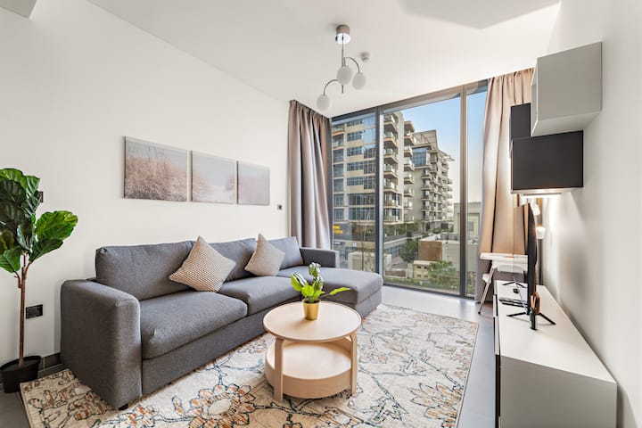 First Class | 2br | The Crest • Near Attractions - Dubai