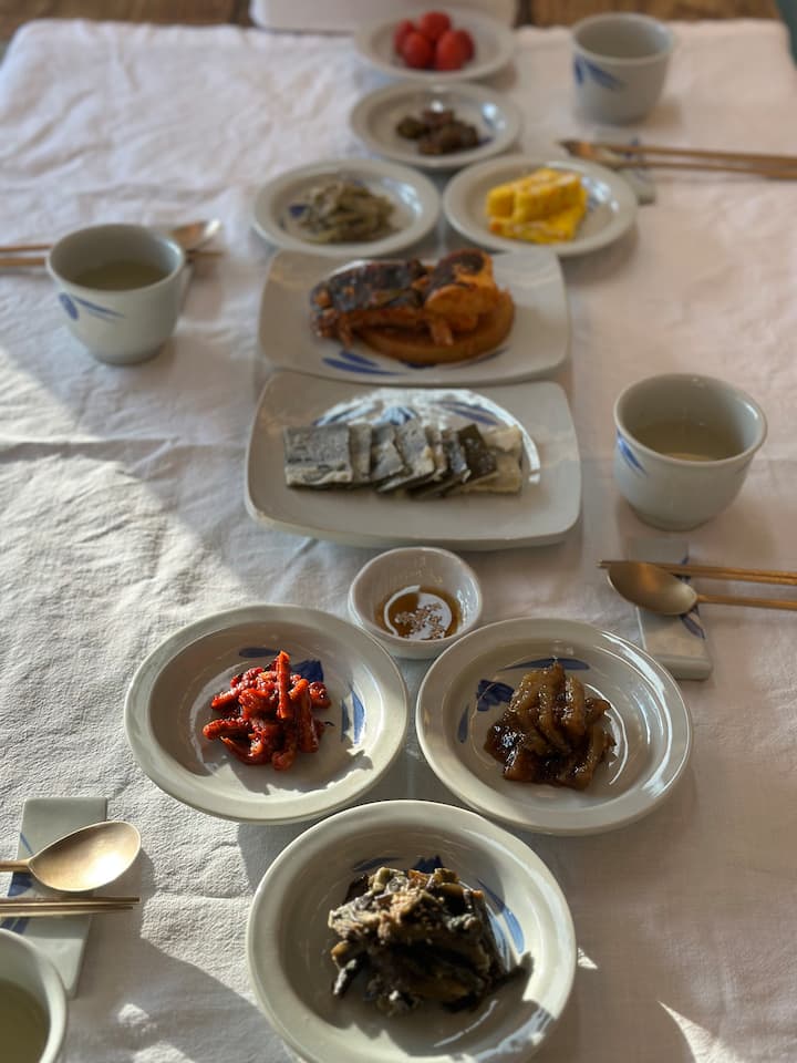 Samyeonjae | 150yr Hanok Stay W/ Breakfast - 예천읍