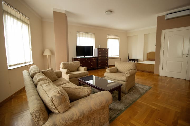 Home Story - Sarajevo