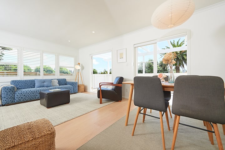 The Pohutukawa Cottage - Your Mt. Maunganui Escape - Mount Maunganui