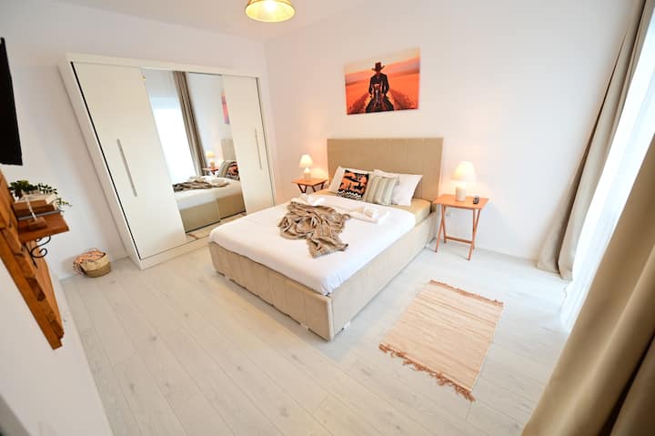 Flh - Yellowstone - ルーマニア シビウ