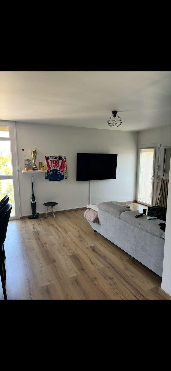 Appartement T3 2 Chambres - Salon-de-Provence
