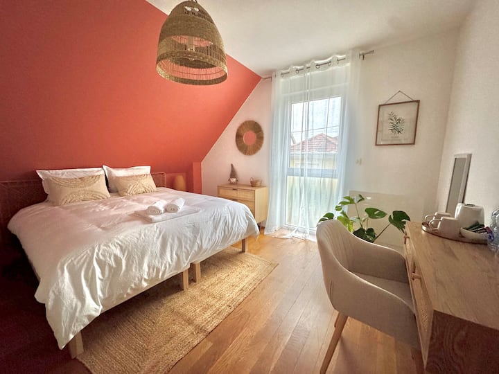Chez Nous, Comme Chez Vous, Chambre Cosy. - Strasbourg