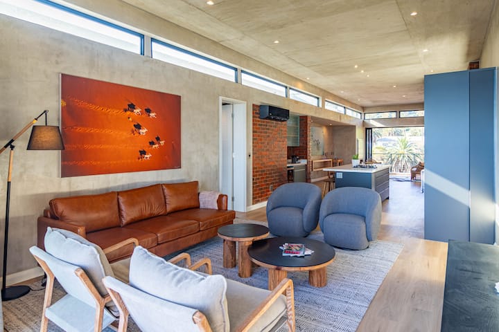 Stylish | Ocean Views | Indoor Fireplace/braai 3 - Wilderness