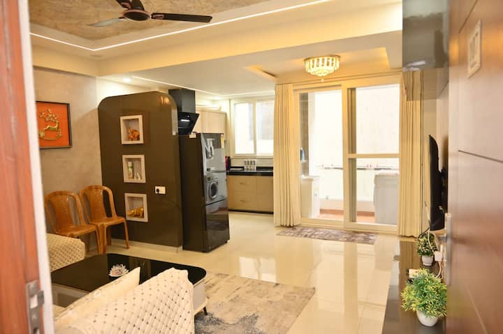 "Vintage Luxury Stay"
              Jaipur - Jaipur