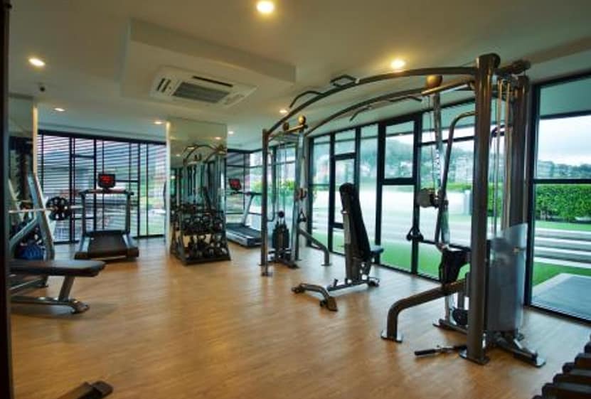 *Spaziergang zum Strand • Tolle Aussicht auf das Meer • Pool auf der ...