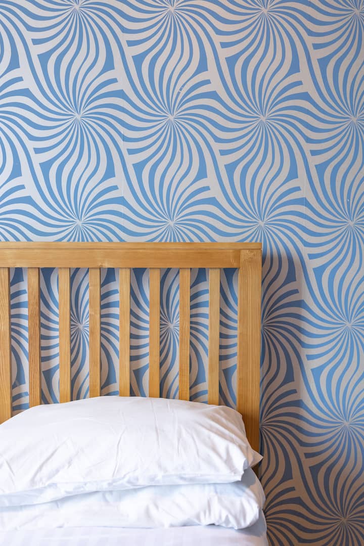 Bright And Stylish City Centre Apartment - Edinburgh