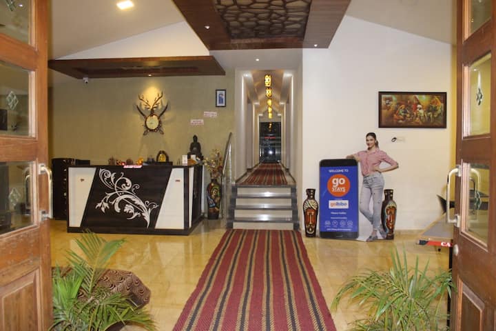 Meera Vatika Deluxe Room 1 - マハーバレーシュワル