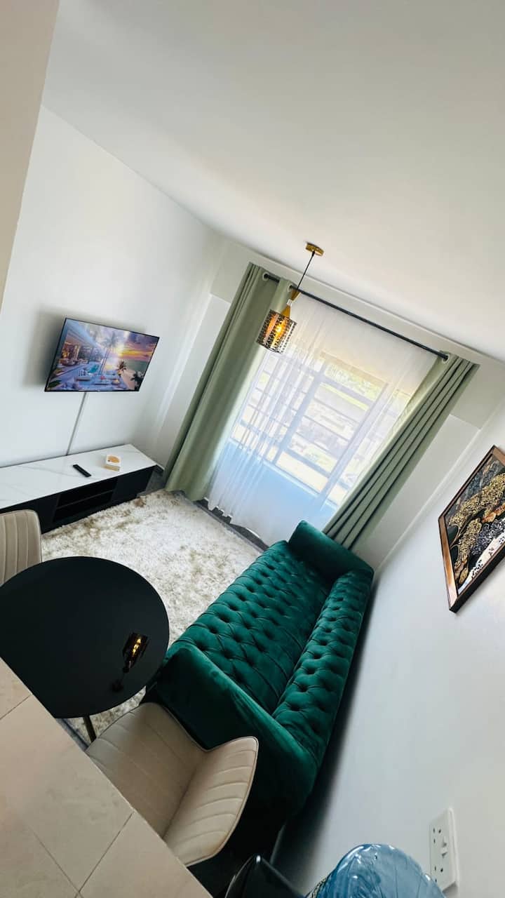 Chic 1br With Lift+parking Near Cbd/708,662,095 - Kisumu