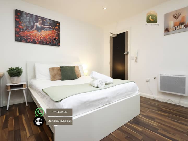 Centralhub2 1bd Studio | Contractor & Travelers - Cardiff