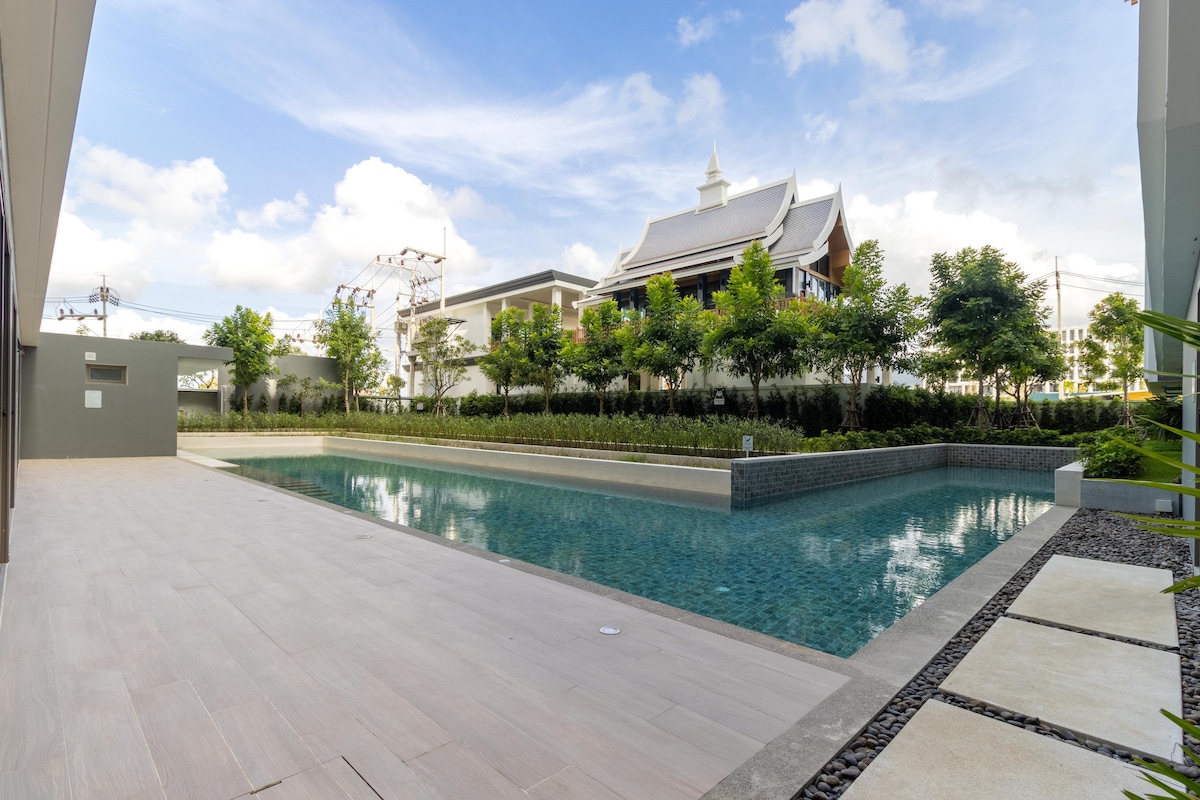 *Modern 1BR Condo with Pool & Gym Access C235 - Flats for Rent in ...