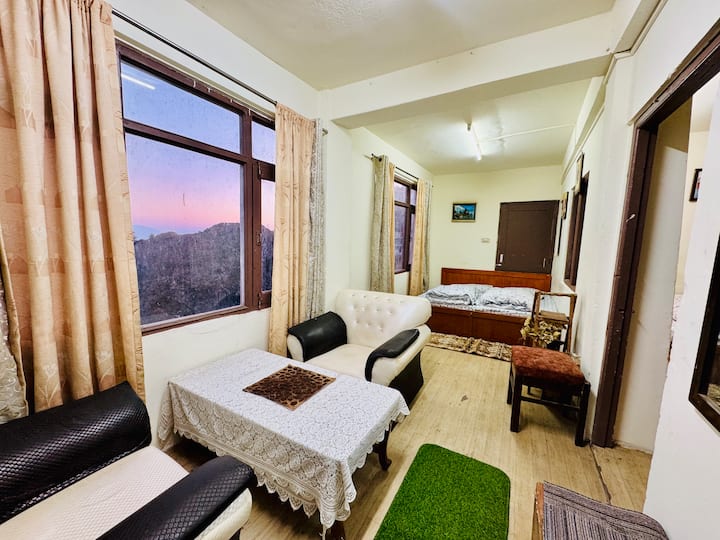 Dos Cámaras By Dev Vatika - Kufri