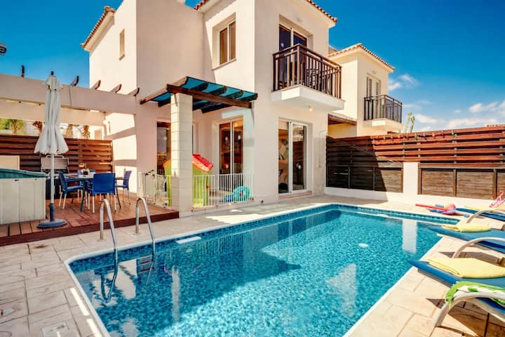 2 Bed Detached Villa With Private Pool In Pernera - Fig Tree