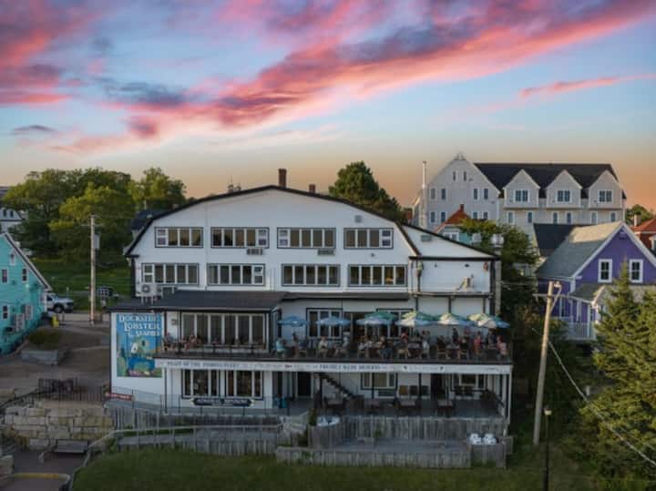 Harbourview Suite In The Heart Of Lunenburg - Lunenburg