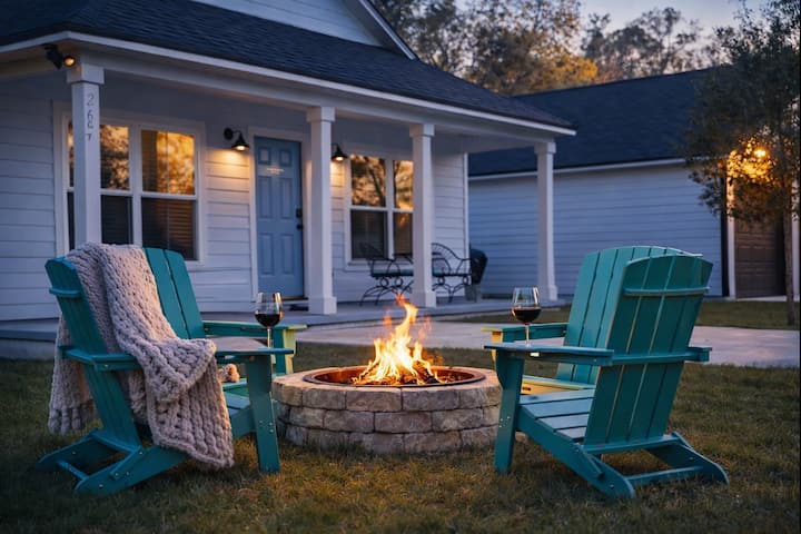 Blue Magnolia • Dog Friendly • Fire Pit • 3mi Dt - St. Augustine, FL