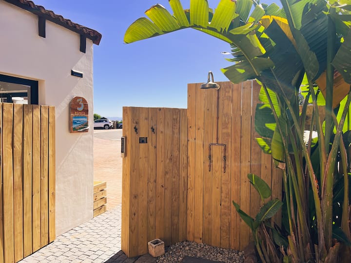 3 Pepper Studio - By African Perfection - Jeffreys Bay