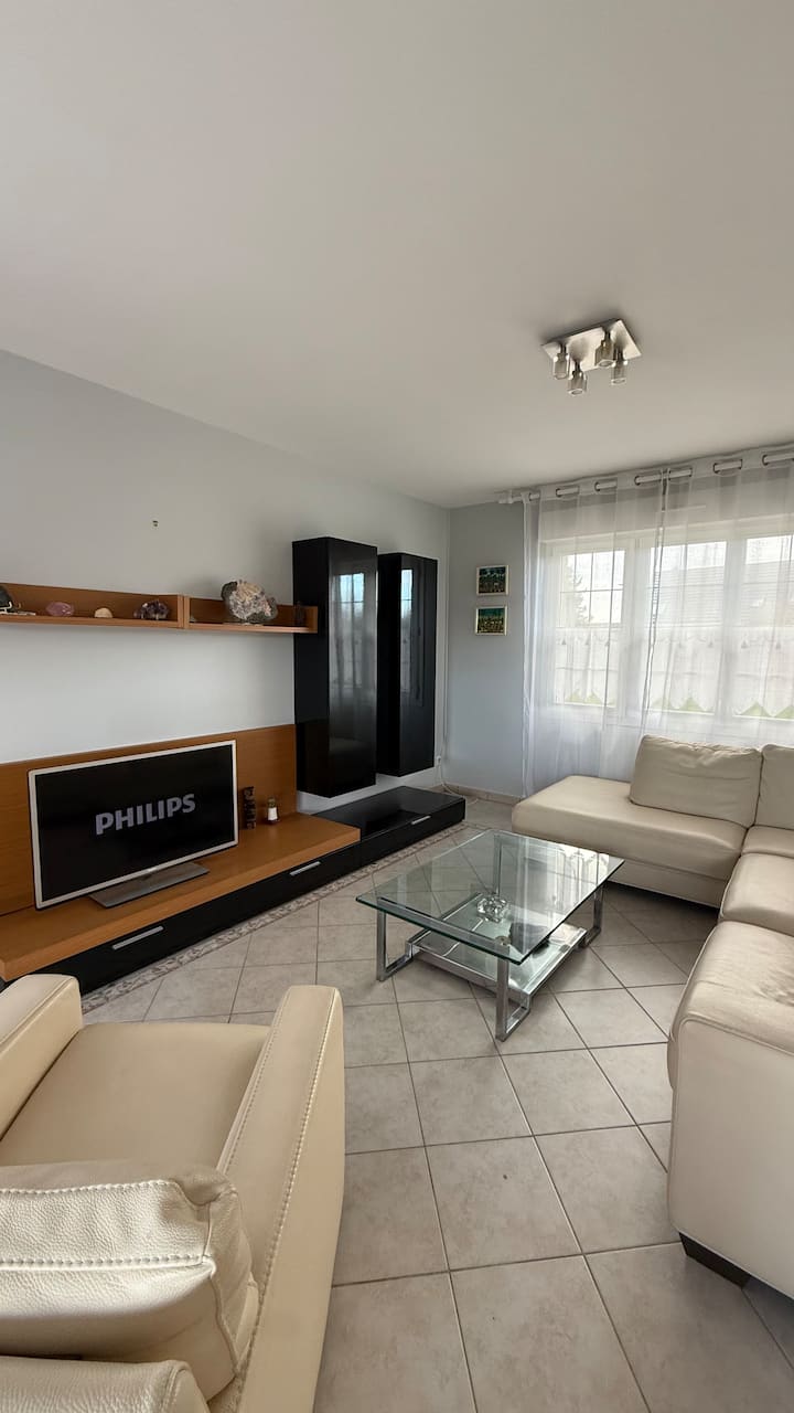 Charmante Maison Confortable Avec Jardin Privé - Albert