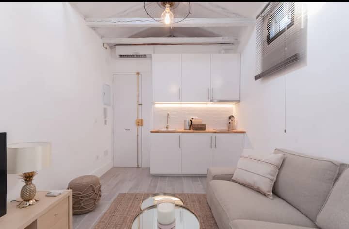 ÍNtimo Apartamento En El Barrio De Salamanca Para2 - San Blas