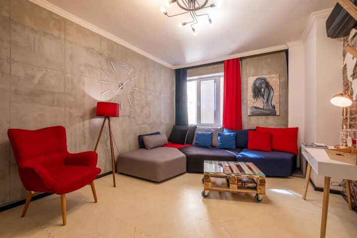 2 Apartments 15 Seconds From Main Street - Sofia