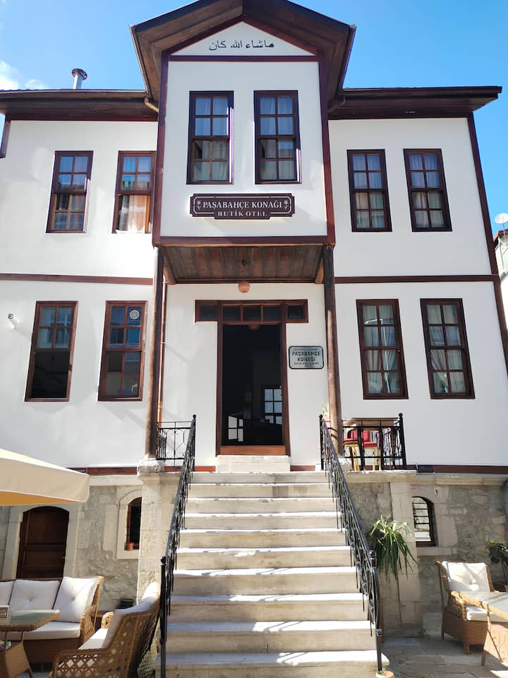 Paşabahçe Konağı Standart Oda (Kahvaltılı) - Ünye