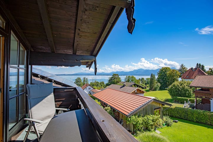 Die Nummer 6 - Großzügig Und Mit Toller Aussicht - Chiemsee