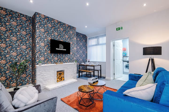 Manchester House • Free Parking + Wi‑fi - Oldham