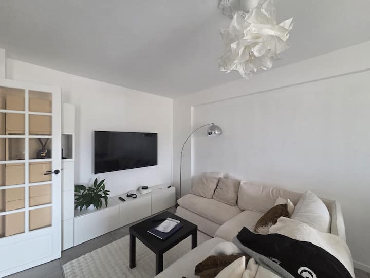 Spacieux 4 Pièces - Balcon - Parking - Fc - Saint-Laurent-du-Var