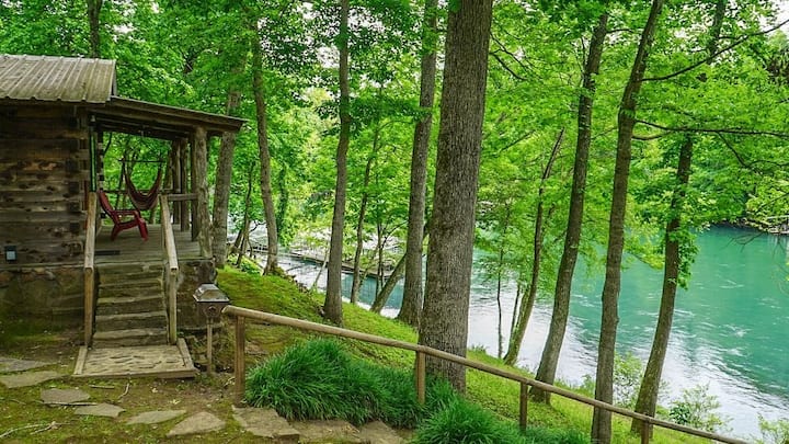 Lindsey's Resort On The Banks, Little Red River - Heber Springs, AR