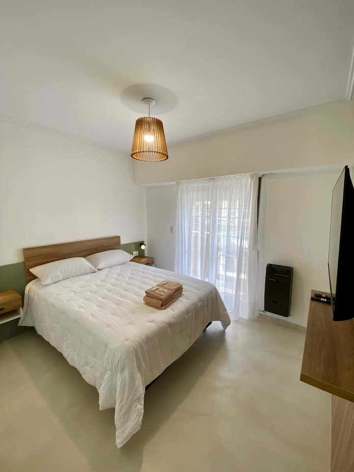 Dpto. En Pb Con Cochera En Microcentro - Bahía Blanca