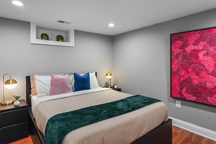 Zen 1bd 1ba, Free Parking, Washer Dryer - Silver Spring, MD