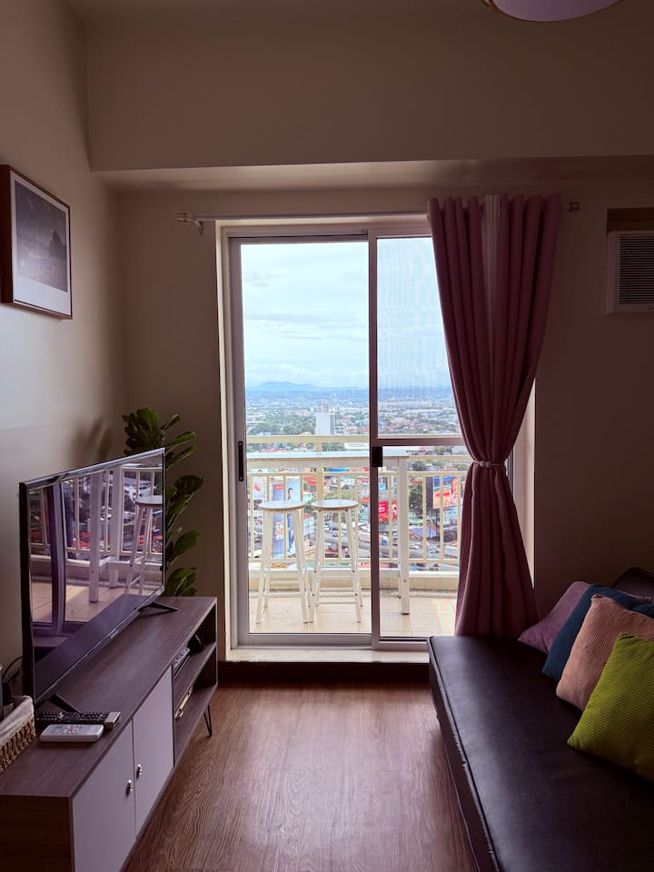 The Nooktopia Stay — 1br Condo W/ City View - Pasig