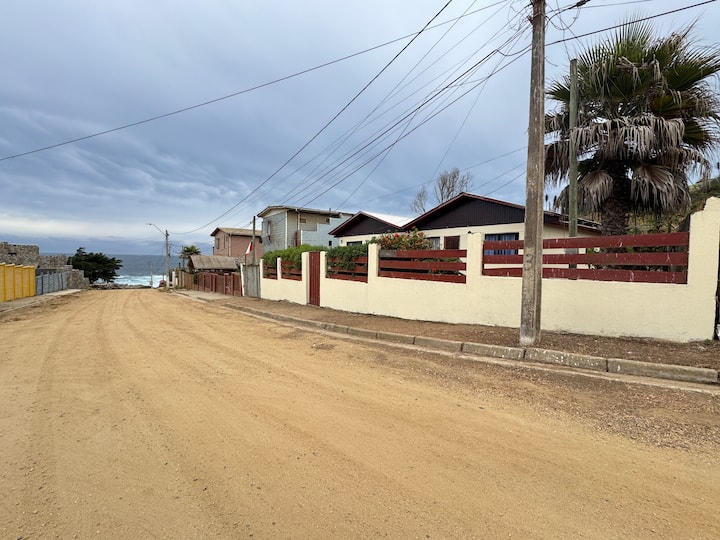 Acogedora Cabaña Junto Al Mar Para 4 Personas. - El Quisco