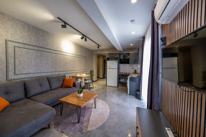 Lara’da Ev Konforu | Kahvaltı Dahil 1+1 - Kundu