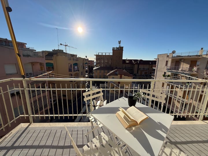 Bilocale Moderno Con A/c, Wifi E Posto Auto - Rialto