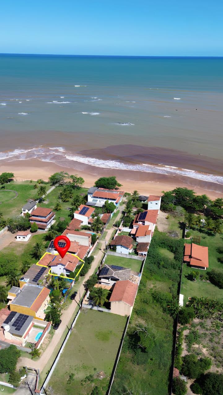 Casa Duplex Na Praia, Condomínio Fechado. 4 Qrtos - Linhares