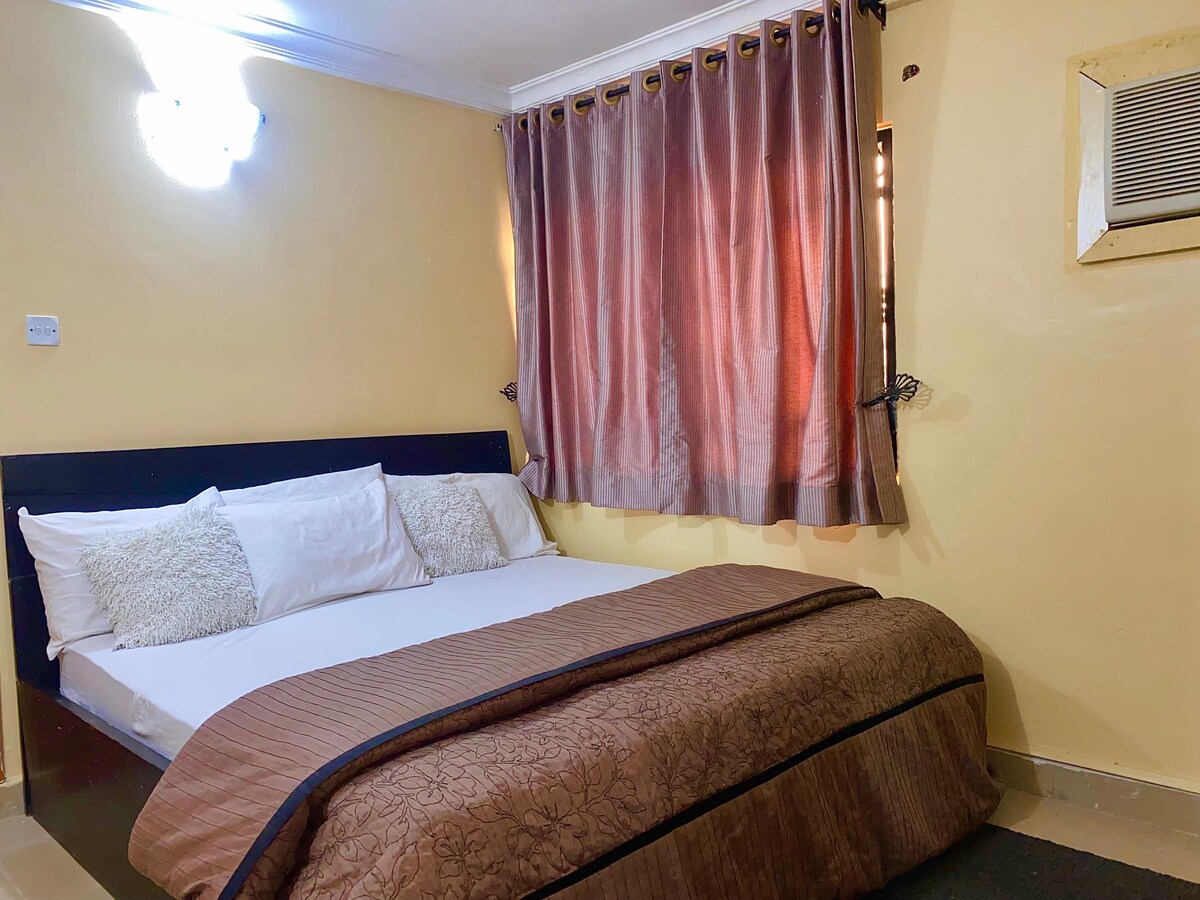 Cozy 1 BR Apt 10 mins from U.S. Embassy, VFS & ICC - Flats for Rent in ...
