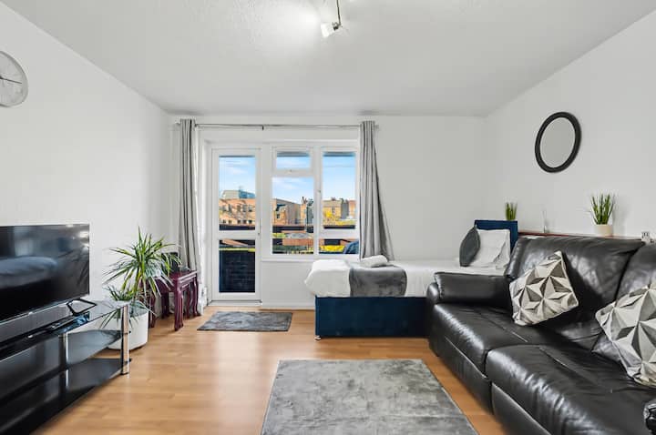 The Skyline Suite Tottenham - Chingford