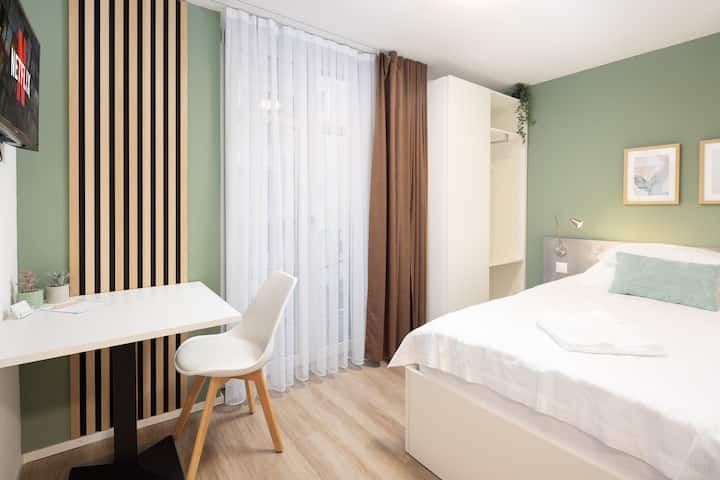 Stayy Nº7 Suites & Studios -Self Check-in Solo - Zürich