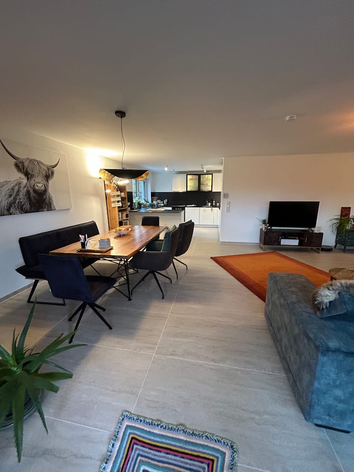 Modern Möblierte 4 Zimmer Wohnung Bj 2024 Mit Pp - Bad Friedrichshall