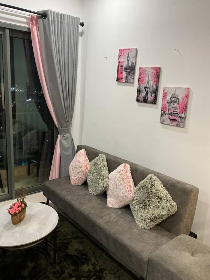 Super Luxury 1br Apartment With Stunning Views - Colombo