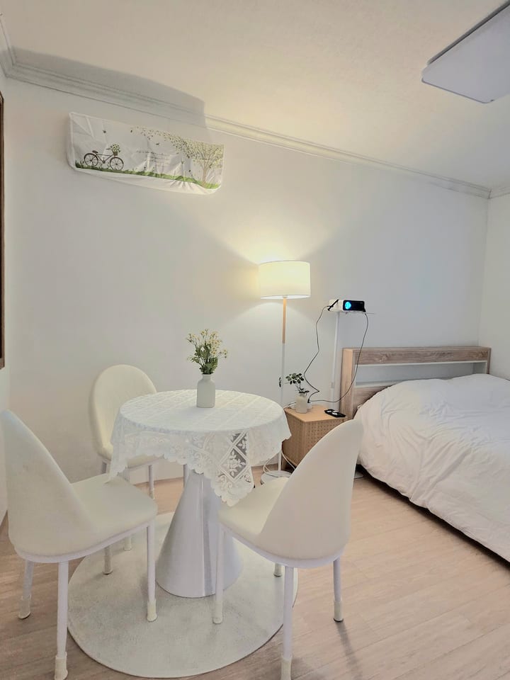 The Stay _ In 월아 #무료주차#독채 - Jeonju-si