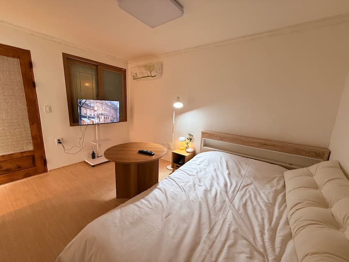 The Stay _ In 월아 # 객리단길 #한옥마을 #도보 10분 #무료주차 - Jeonju-si