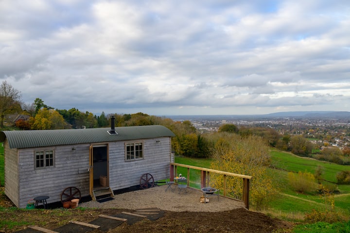 Sky Garden Hut- Hilltop Hut With Stunning Views - Cheltenham